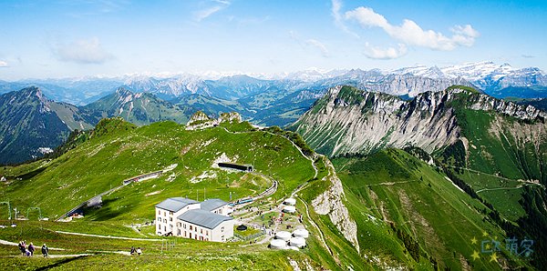 蒙特勒旅游攻略Montreux